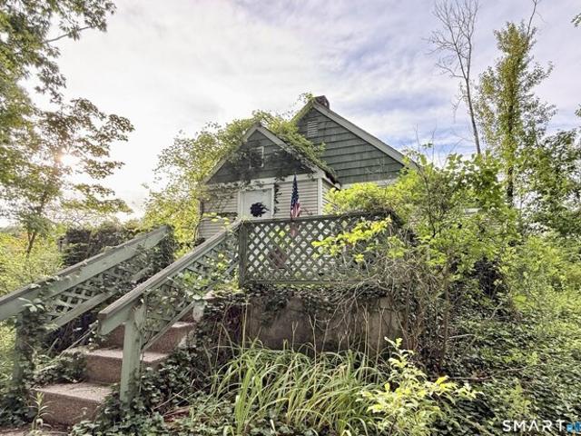 Village Ln, Hebron, Home For Sale