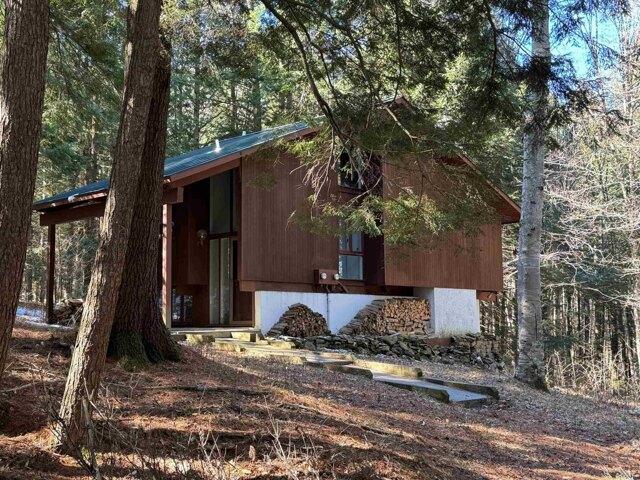 Village Ln, West Windsor, Home For Sale