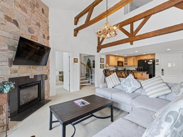 Village Lodge Rd Unit,stratton, Condo For Sale