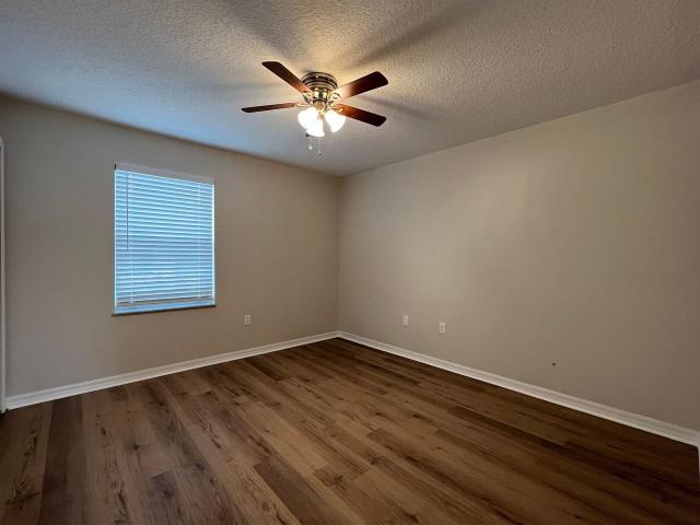 Village Park Townhomes | 2 & 3 Bedroom Apartments in Lady Lake, FL 2 Bedroom Apartment for Rent at 102 Sue Ln, Lady Lake, FL 32159