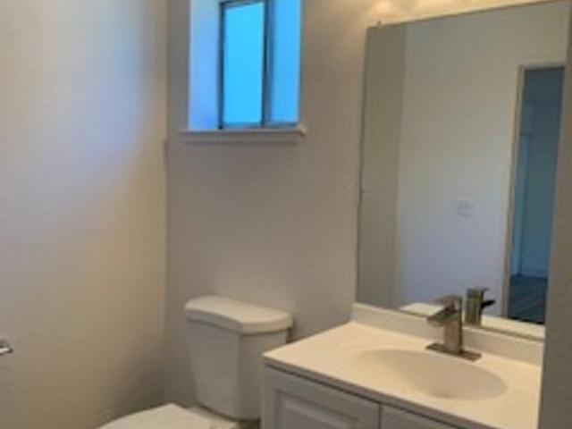 Village Point Apartments 1 Bedroom Apartment for Rent at 5000 El Camino Ave, Carmichael, CA 95608
