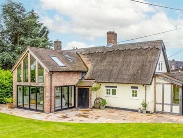 Village Road, Norton, 4 Bedroom Detached