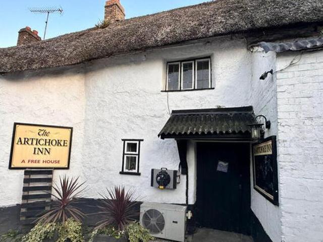 Village Road, The Artichoke Inn, Christow, Pub For Sale