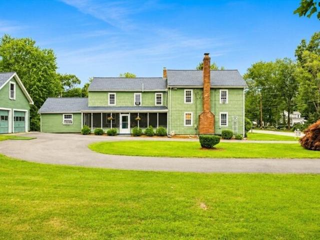 Village St, Medway, Home For Sale