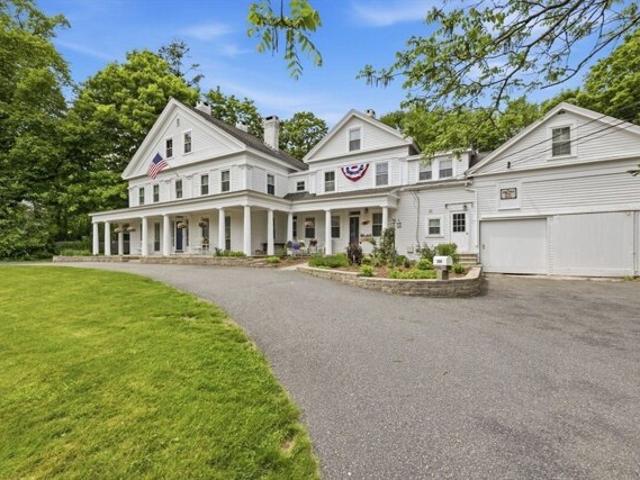 Village St, Medway, Home For Sale