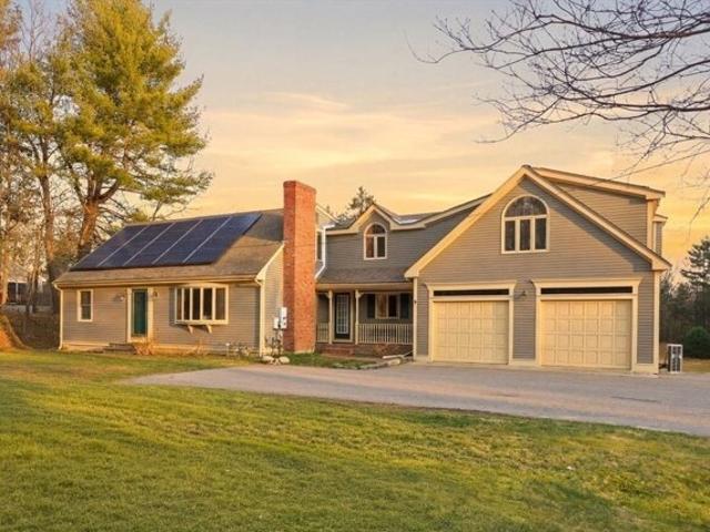Village St, Millis, Home For Sale