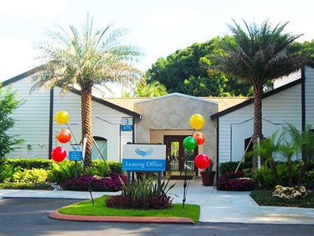 Village Springs 1 Bedroom Apartment for Rent at 5175 Cinderlane Pkwy, Orlando, FL 32808 Rosemont