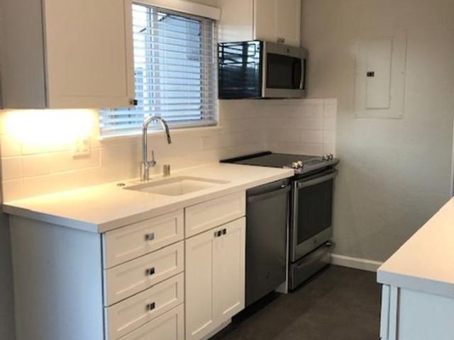 Village Square Townhouses 2 Bedroom Apartment for Rent at 1674 Hollenbeck Ave, Sunnyvale, CA 94087 Sunnyvale West