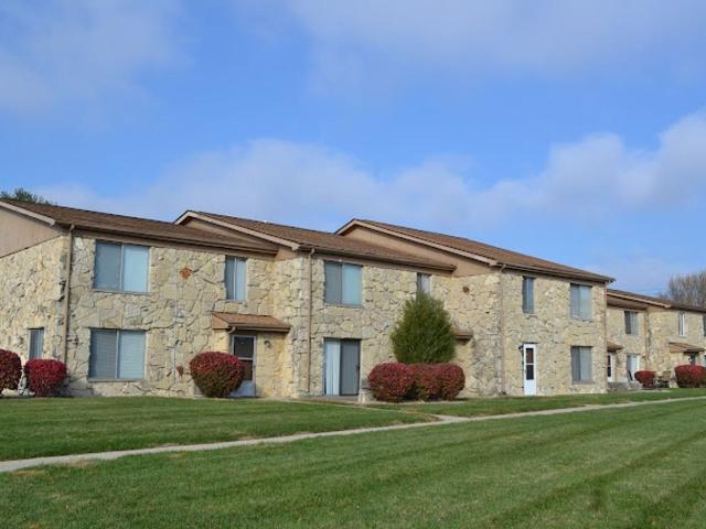 Village Square Apartments 1 Bedroom Apartment for Rent at 100 Tonto Trl, Lafayette, IN 47905