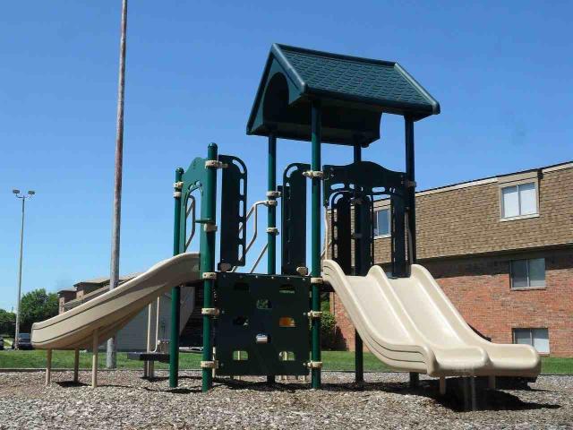 Village Square Apartments 3 Bedroom Apartment for Rent at 100 Tonto Trl, Lafayette, IN 47905