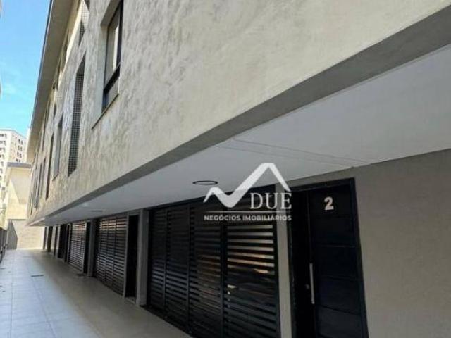 Village tipo sobrado com 2 suites. 4 banheiros, espaço gourmet para churrasqueira à venda, 89 m² po