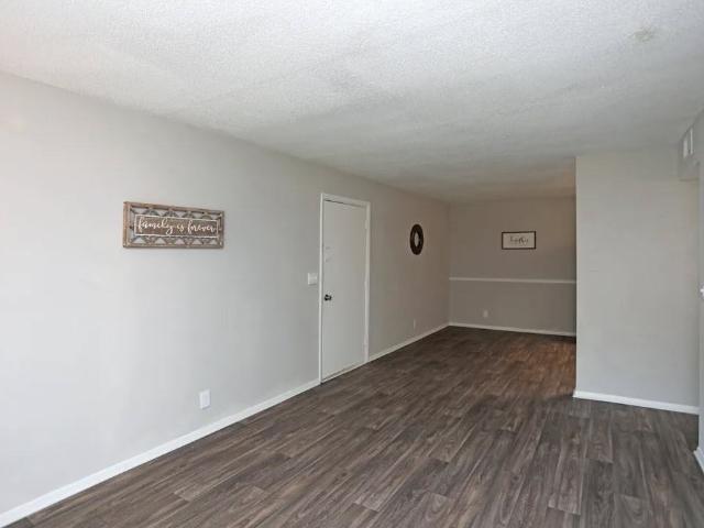 Village Walk Apartments 2 Bedroom Apartment for Rent at 3216 S Holden Rd, Greensboro, NC 27407 Holden Farms