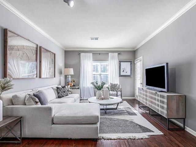 Village West 1 Bedroom Apartment for Rent at 11024 Delaware Pkwy, Kansas City, KS 66109 I 435 West Kc ks