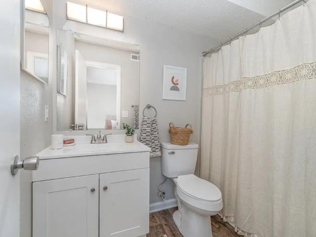 Village 1373 3 Bedroom Apartment for Rent at 1373 Lees Chapel Rd, Greensboro, NC 27455