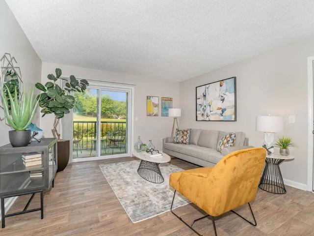 Village 1373 1 Bedroom Apartment for Rent at 1373 Lees Chapel Rd, Greensboro, NC 27455