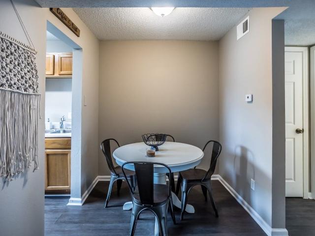 Villages at Harrison Creek 2 Bedroom Apartment for Rent at 3855 Jackson Avenue, Memphis, TN 38128