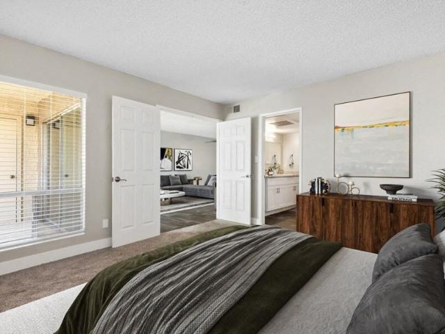 Villages at Metro Center 1 Bedroom Apartment for Rent at 9652 N 31st Ave, Phoenix, AZ 85051