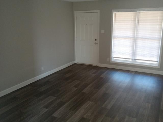 Villages of Autumnwood 3 Bedroom Apartment for Rent at 1509 High School Dr, Union City, TN 38261