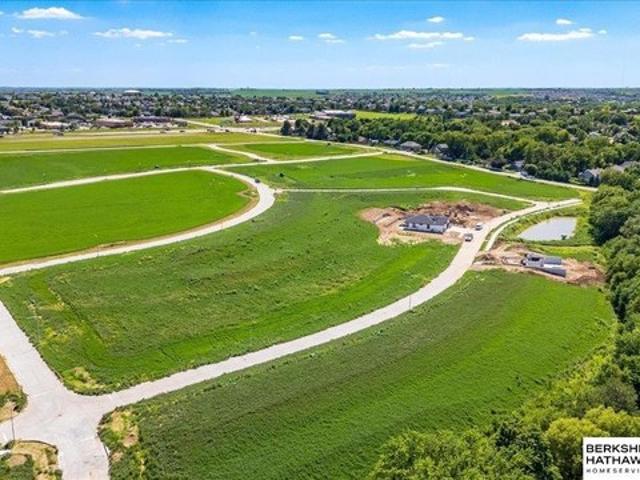 Villages of Monrovia Lot 52, Papillion, NE 68046