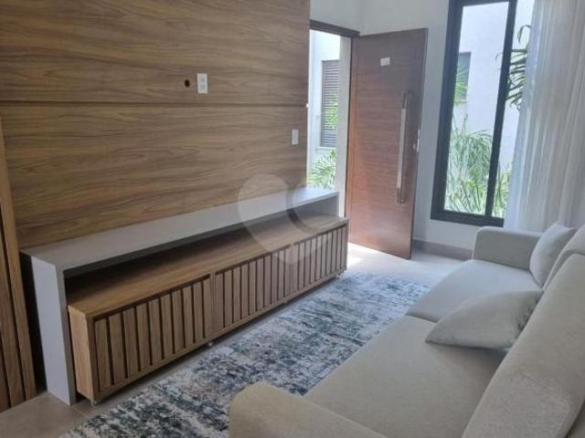Villagio com 2 quartos à venda em Riviera SP