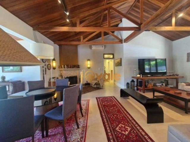 Villagio Fazendão SJC à venda 10.000m² casa térrea e moderna