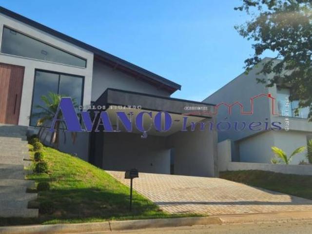 Villagio Paradiso Maravilhosa casa nova, térrea e com piscina