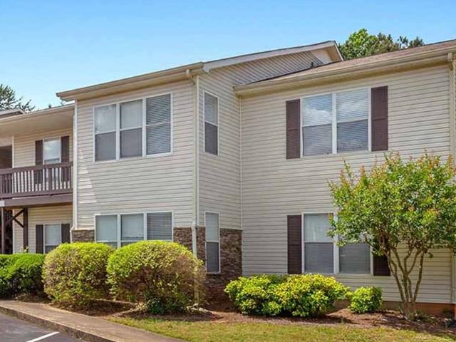 Villas 52 3 Bedroom Apartment for Rent at 5220 N Henry Blvd, Stockbridge, GA 30281