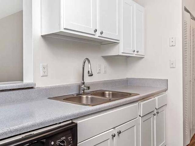 Villas 52 3 Bedroom Apartment for Rent at 5220 N Henry Blvd, Stockbridge, GA 30281