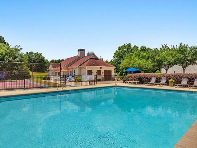 Villas 52 2 Bedroom Apartment for Rent at 5220 N Henry Blvd, Stockbridge, GA 30281