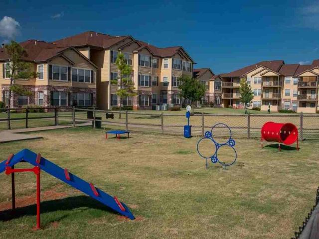 Villas at Canyon Ranch 1 Bedroom Apartment for Rent at 11308 Sw 5th St, Yukon, OK 73099