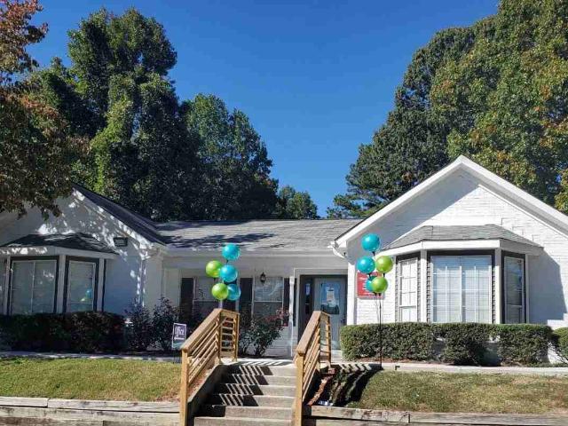 Villas at Autumn Hills 1 Bedroom Apartment for Rent at 4483 Flat Shoals Rd, Union City, GA 30291