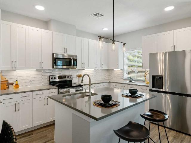 Villas at Birnham Woods 3 Bedroom Apartment for Rent at 28325 28325 Binrham Woods Dr, Spring, TX 77386