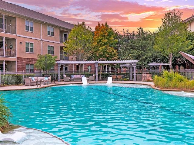 Villas at Wylie 2 Bedroom Apartment for Rent at 600 Woodbridge Pkwy, Wylie, TX 75098