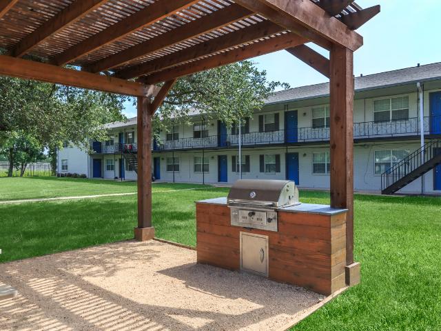 Villas At The Palms 3 Bedroom Apartment for Rent at 3800 W Baker Rd, Baytown, TX 77521