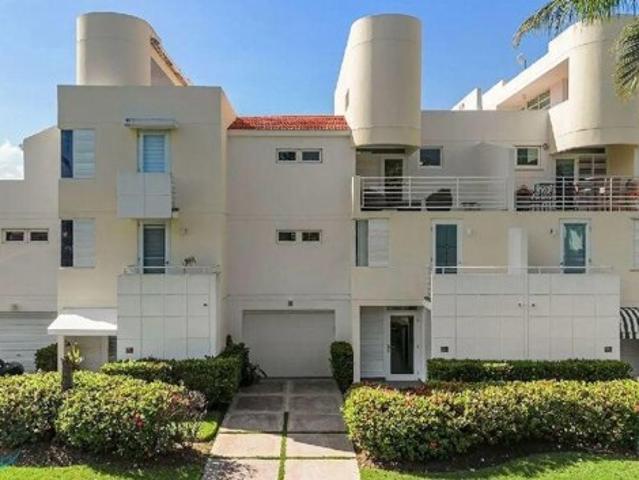 Villas De Golf Oeste Unit,dorado, Home For Sale