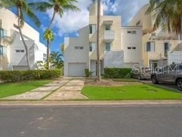 Villas De Golf Oeste #,dorado, Condo For Sale