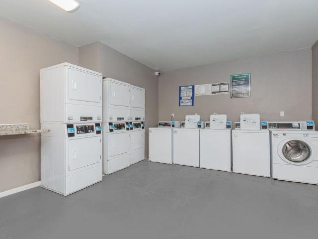 Villas de la Montana 1 Bedroom Apartment for Rent at 4880 E 29th St, Tucson, AZ 85711 Myers