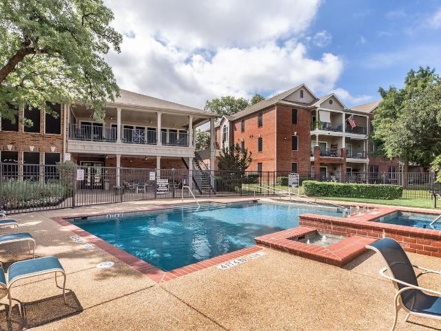 Villas on Bear Creek 1 Bedroom Apartment for Rent at 8009 Davis Blvd, North Richland Hills, TX 76182