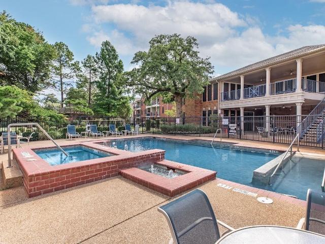 Villas on Bear Creek 2 Bedroom Apartment for Rent at 8009 Davis Blvd, North Richland Hills, TX 76182