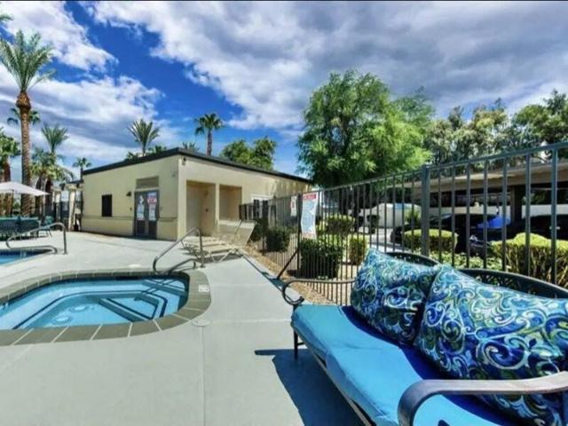 Villas on Bell 1 Bedroom Apartment for Rent at 4045 W Bell Rd, Phoenix, AZ 85053