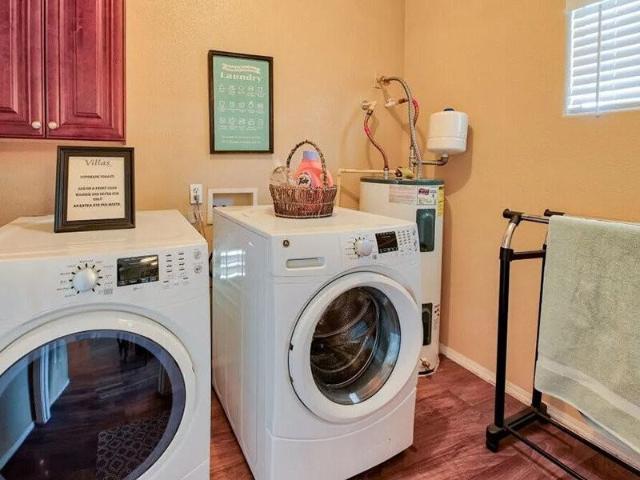 Villas on Bell 1 Bedroom Apartment for Rent at 4045 W Bell Rd, Phoenix, AZ 85053