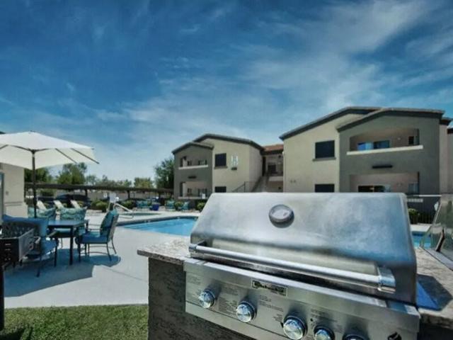 Villas on Bell 2 Bedroom Apartment for Rent at 4045 W Bell Rd, Phoenix, AZ 85053