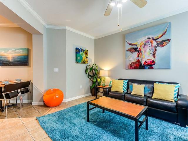 Villas on Guadalupe Studio Apartment for Rent at 2810 Hemphill Park, Austin, TX 78705 North University