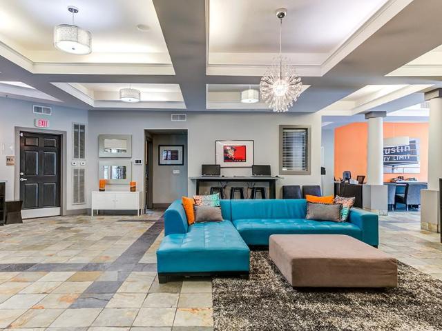 Villas on Guadalupe 1 Bedroom Apartment for Rent at 2810 Hemphill Park, Austin, TX 78705 North University