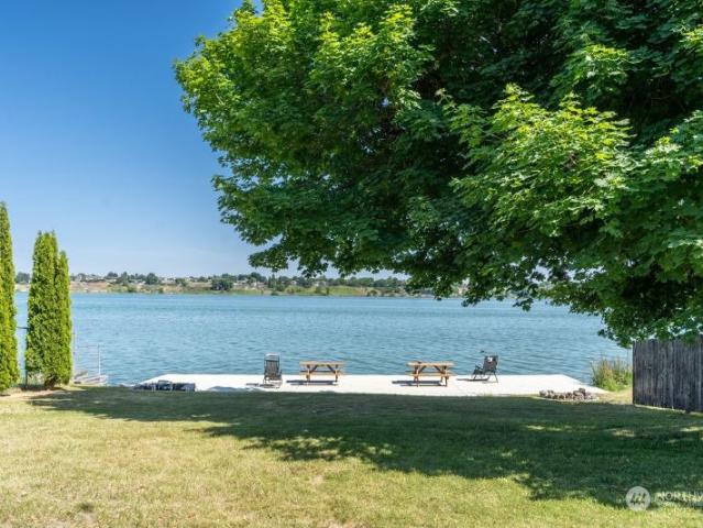Villas on the Lake_Unit 2 Furnished Condo