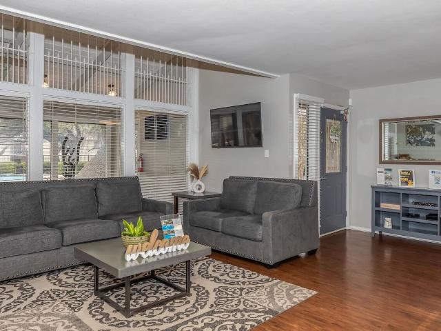 Villas of Oak Creste 1 Bedroom Apartment for Rent at 5315 Fredericksburg Rd, San Antonio, TX 78229 Oak Hills