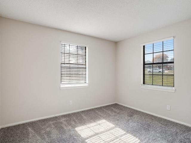 Villas of Mur 2 Bedroom Apartment for Rent at 16615 W 139th St, Olathe, KS 66062