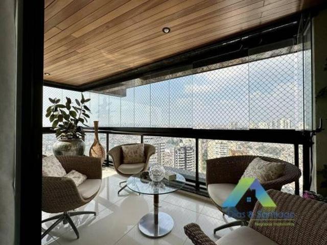 Ville Cap Ferrat Apartamento com 5 dormitórios, 6 banheiros e 6 vagas à venda, 374 m² por R$ 3.900