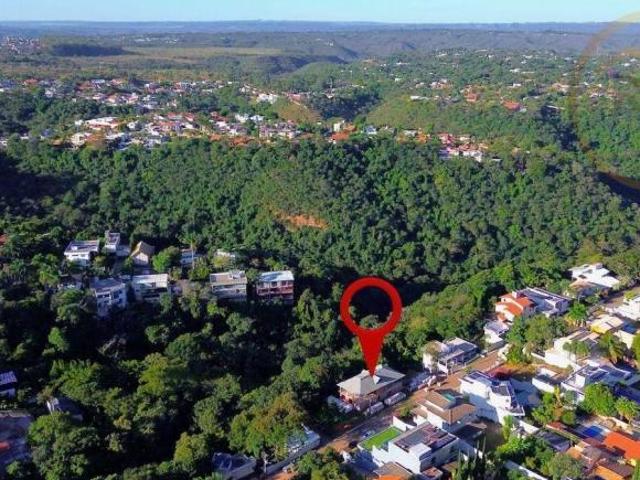 VILLE DE MONTAGNE Casa com 5 dormitórios à venda, 516 m² por R$ 1.980.000 Jardim Botânico Bras