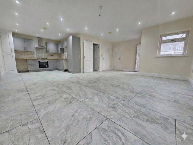 Villiers Street, Willenhall, WV13 9 bed bungalow to rent £5,250 pcm £1,212 pw